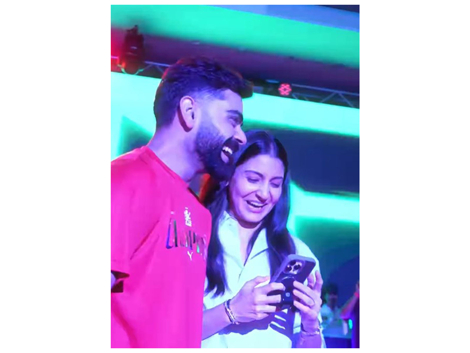 Virat Kohli, Anushka Sharma celebrate RCB's IPL win with heartwarming ...